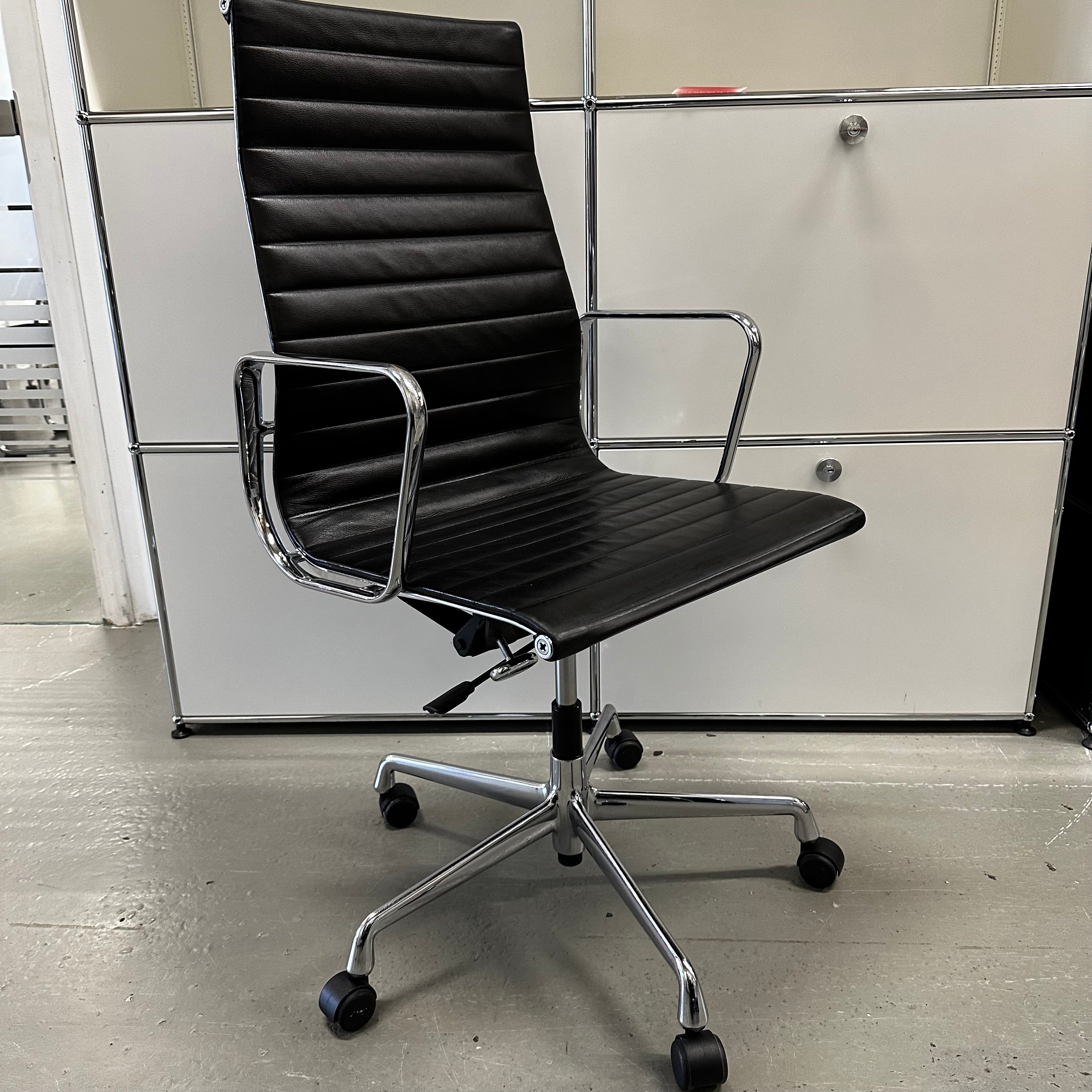Vitra EA 119 Bürodrehstuhl – FLEX Büromöbel Vitra EA 119 Bürodrehstuhl – FLEX Büromöbel